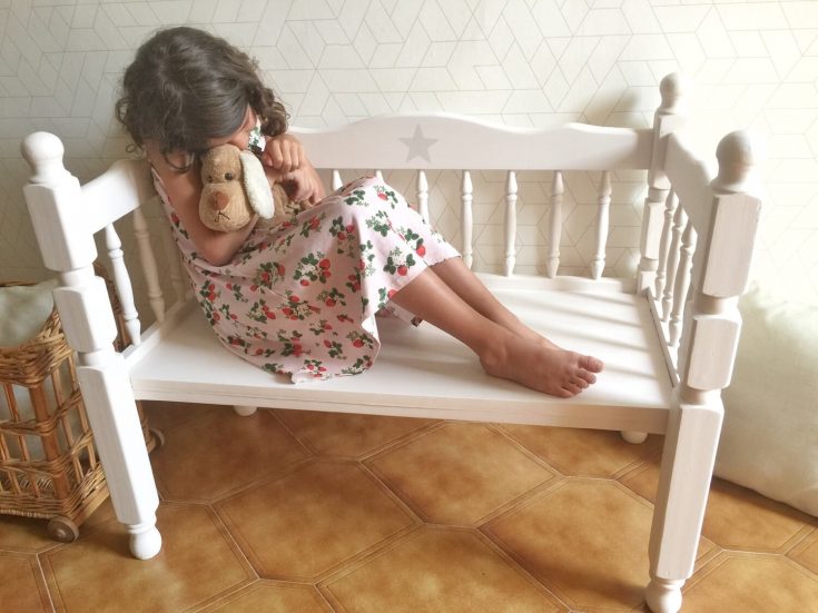 DIY Bench For Kids Using Footboards • My Sweet Things